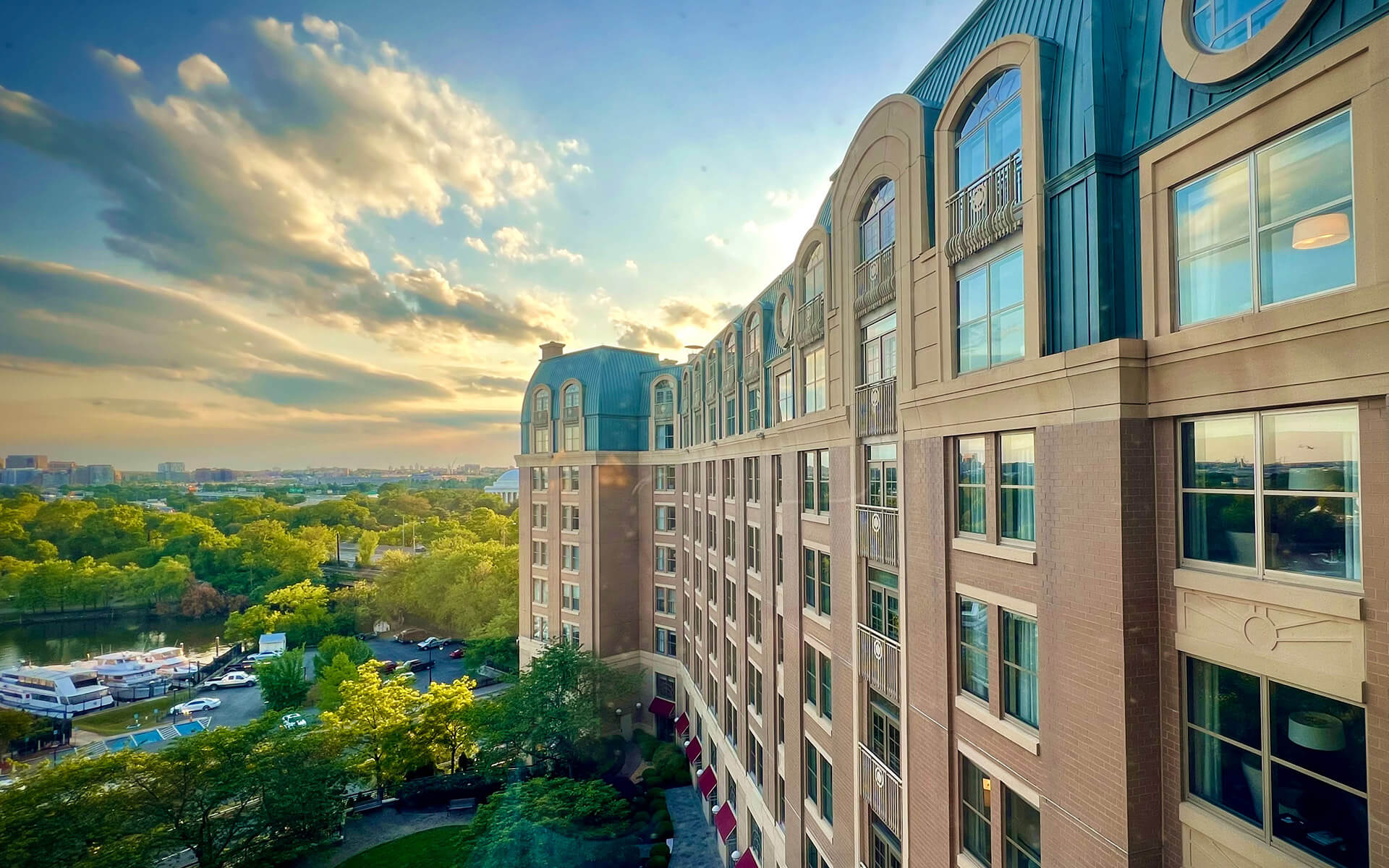 Washington DC Luxury Hotels | Salamander Washington DC